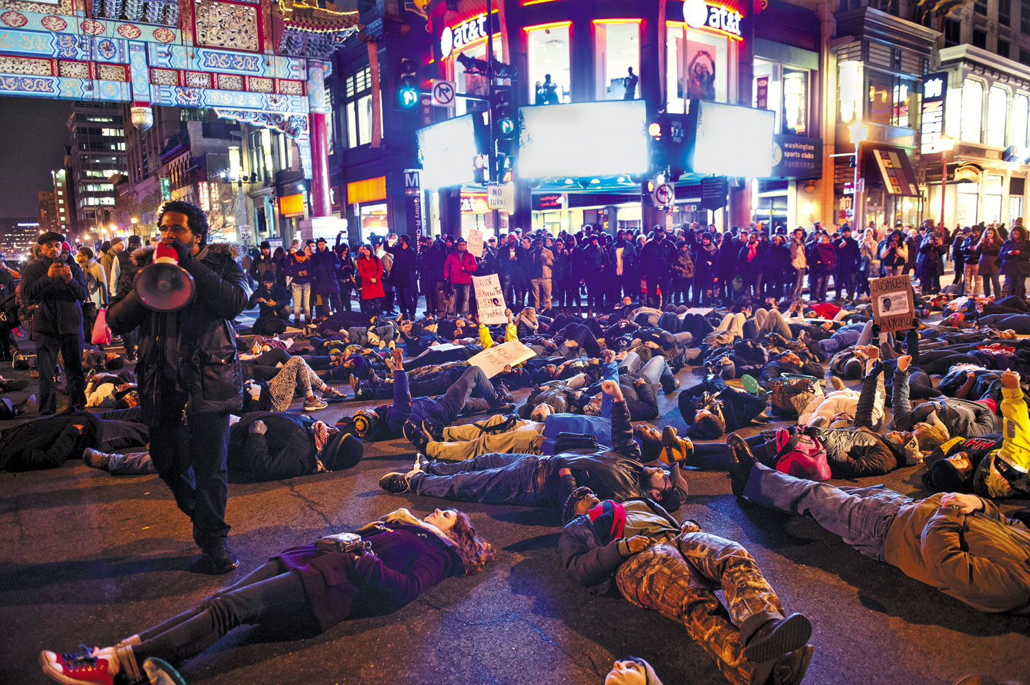 Il ritorno del riot – Collettivo Le Gauche